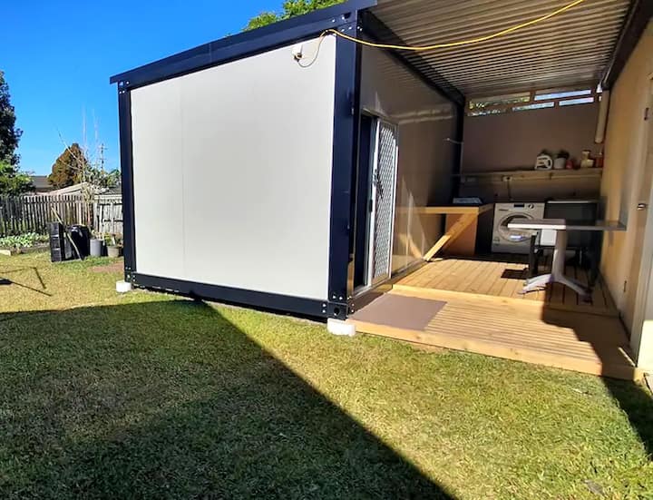 Adorable 1 Bedroom Guesthouse - Coffs Harbour