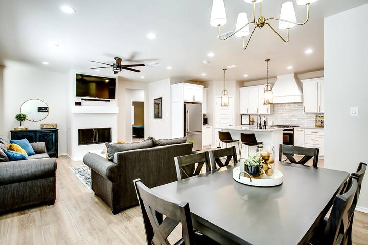 Newly Built Central Lubbock Beauty Golden Five - Lubbock, TX