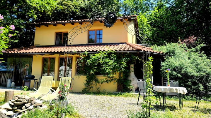 Unique Home In The Midst Of Nature Near Zuerich - Zürich