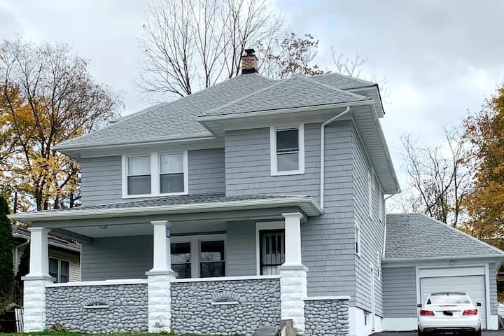 Spacious Port Jervis Home - Up To 10 Guest! - Port Jervis, NY