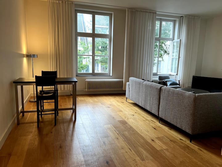Large Two Floor Apartment In Historic Center - Maastricht