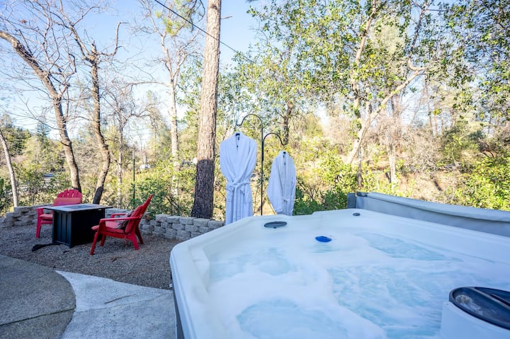 *Newyearspecial- January Deals *Spa *Gameroom - Redding, CA