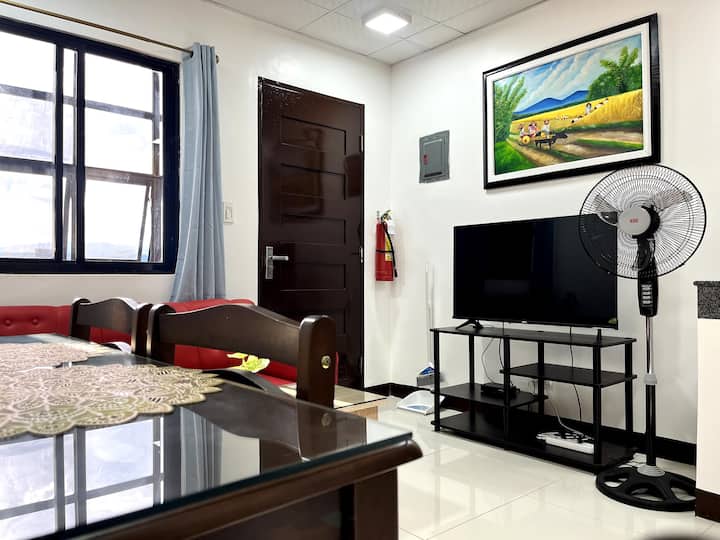 Apartment Near Dynamic Herb W/ Wi-fi & Netflix - Talisay