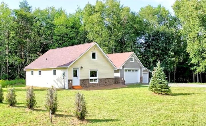 Entire Home In Gravenhurst - Bracebridge