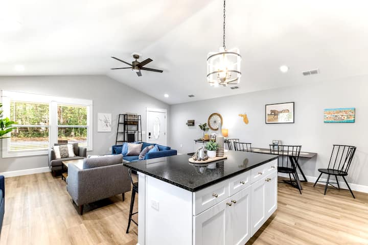 Brand New Bungalow | King Bed Suites | St Aug - St. Augustine, FL