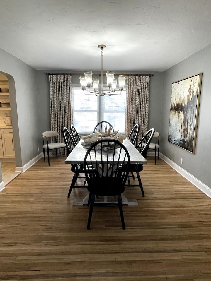 The Warm & Inviting Place - Sioux Falls, SD