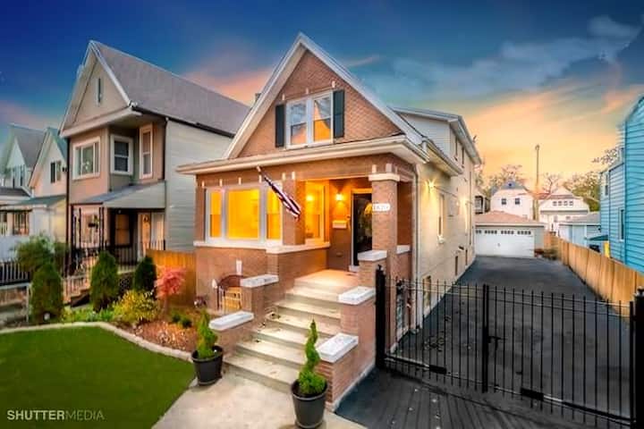 H&h 1896 - Modernrestoration/ Garden/ Free Parking - Chicago, IL