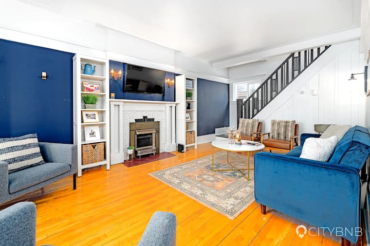 Riverdale. Sleeps 5. 5 Min To Dt. - Edmonton