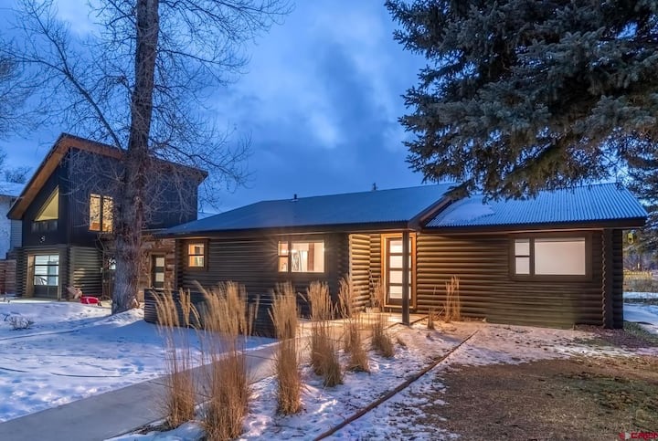 Mid Century Gem In Gunnison! - Gunnison, CO