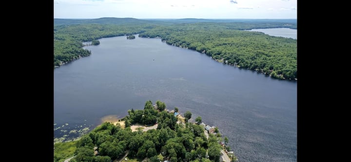 Lakeside Retreat - Deerfield, NH