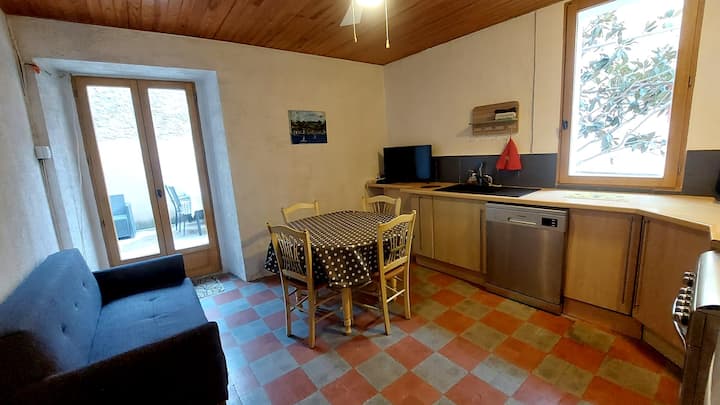 Appartement Avec Terrasse - Vias