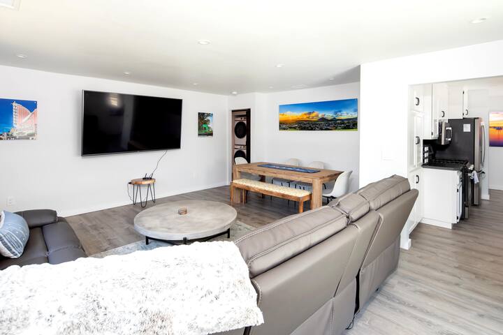 Stylish Retreat | Patio, Grill, Sleeps 7 - San Luis Obispo, CA