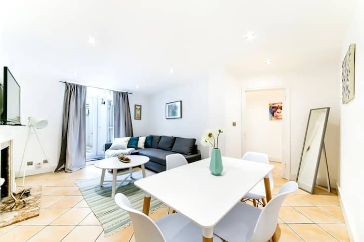 Spacious Apartment In Front Of Hyde Park - London