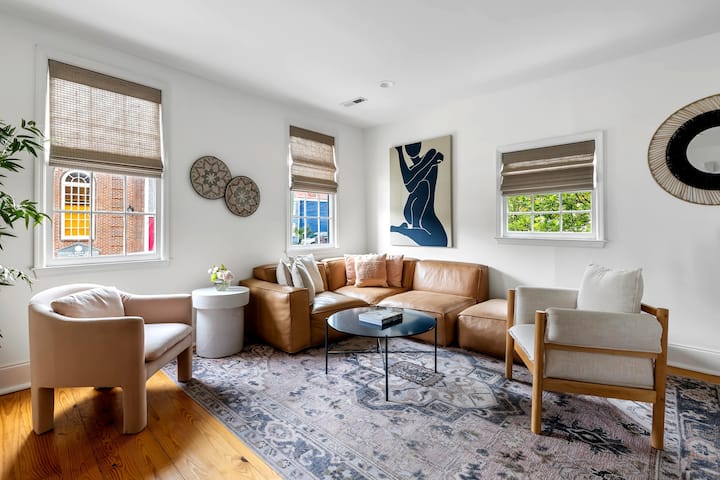 Charming 2 Bedroom Oasis: Historic Charleston - Charleston, SC