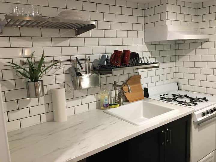 Ideal Toronto Base In The Annex - トロント