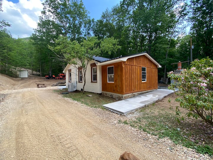 Bear Den Outdoor Living, Relaxing, Fishing, Hiking - 부에나 비스타