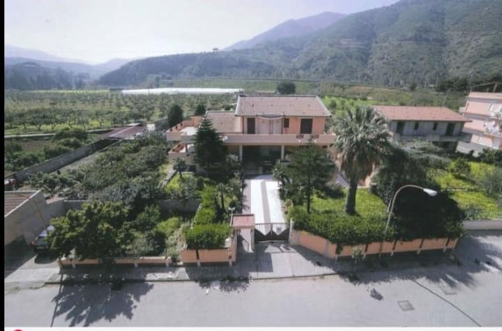 Villa Ai Piedi Del Tindari Laghetti Di Marinello - Falcone