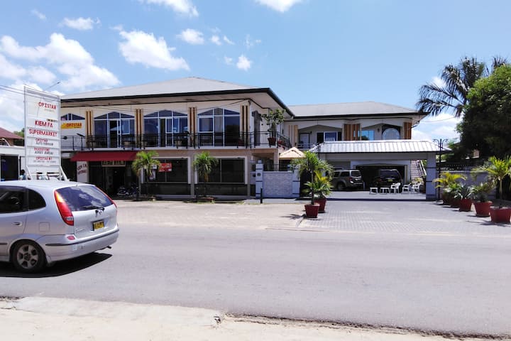 Opzstar Appartement Villa 1 - Suriname