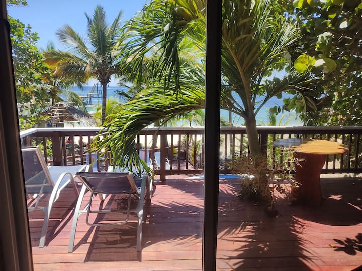 Cabañas For 12 With Bus Front Beach West Bay - West Bay