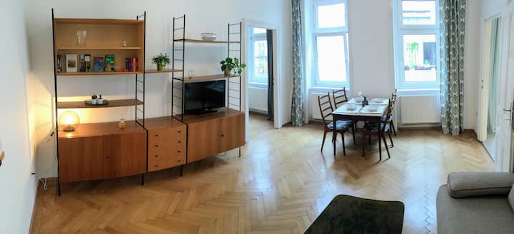 Architecture Apartment Between Center & Schönbrunn - Vienna