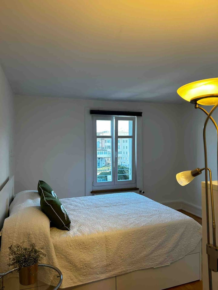 The Home Of Chocolate, Beautiful Room - Zürich