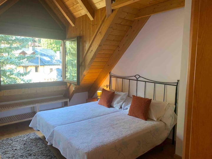 Precioso Apartamento En Sallent De Gallego - Formigal