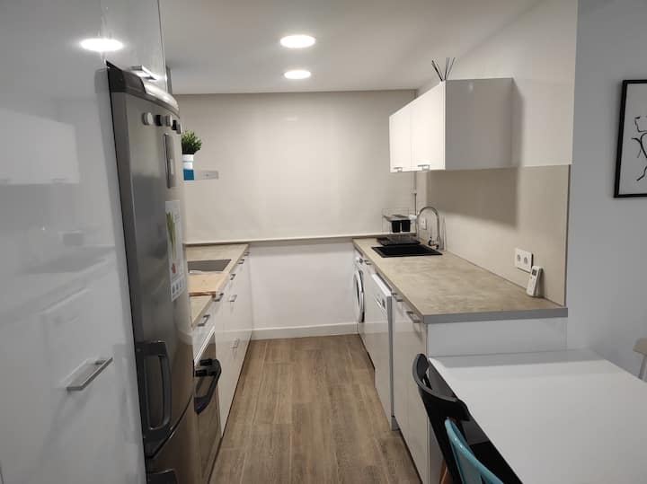 Piso Garrucha - Garrucha