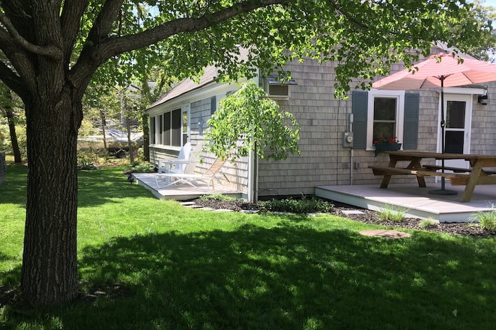 Spacious Three Bedroom, Steps To Beach! A/c, Heat - Eastham, MA