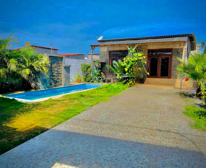 Casa En Playas Km 1 Vía A Data Con Piscina - Playas