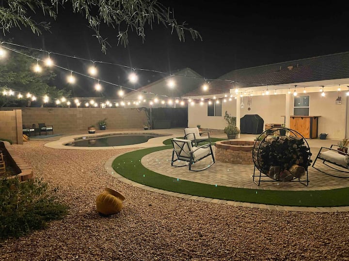 Lovely Home With Pool, Fire Pit, & Mountain Views! - Tucson, AZ