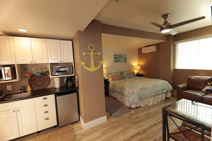 A - Mission Bay Private Studio - King Bed, Clean - Sunset Cliffs - San Diego