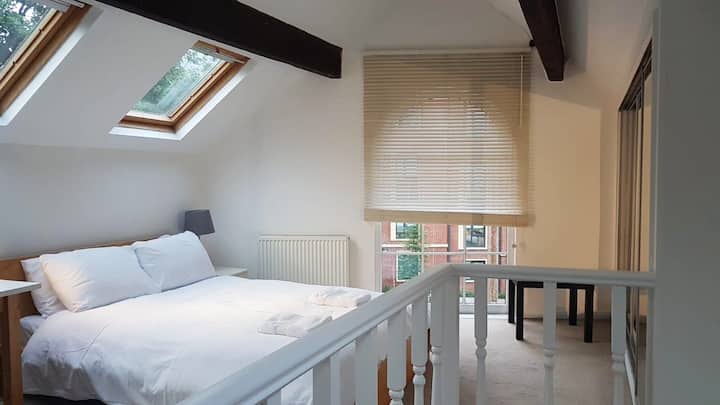 Charming Cottage Central Leeds Close To Lgi - Leeds