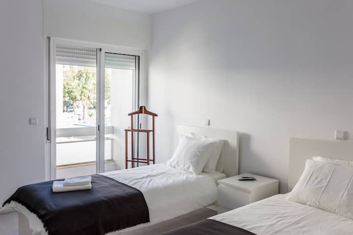 Remodeled Apartment In The City Center. (Faro) - Faro