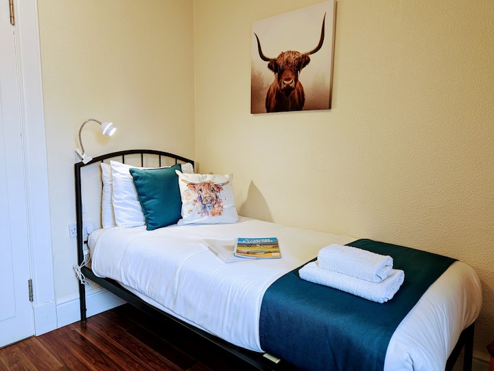 Cosy Room W/bathroom At The Coo's. Wi-fi/parking - 인버네스