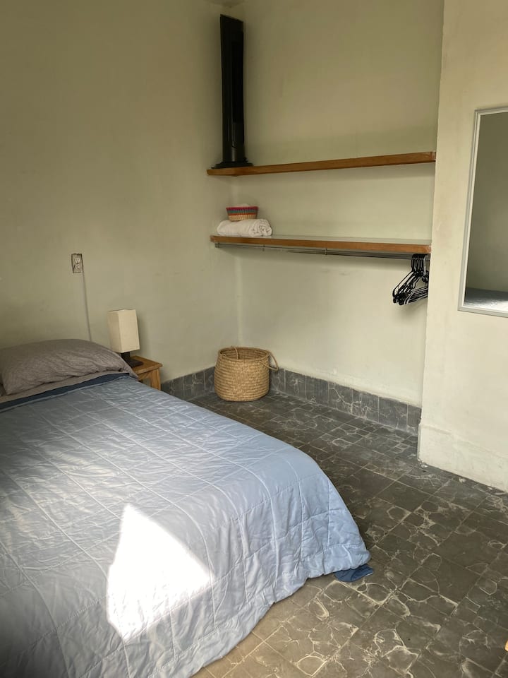 Private Room With Own Access Nearby The Angel. - メキシコシティ
