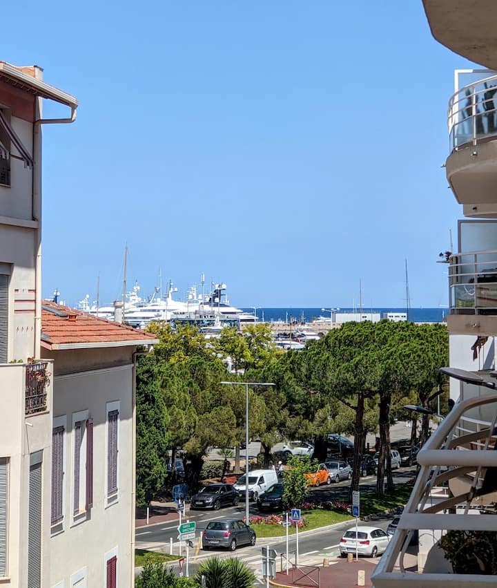 Modern Harbour-view Stay – Prime Antibes Spot - Biot