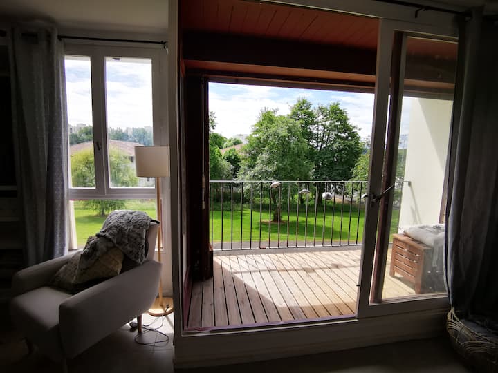 Grand Appartement Chaleureux ·8-10 Pers · Balcon· - Bayona, Francia