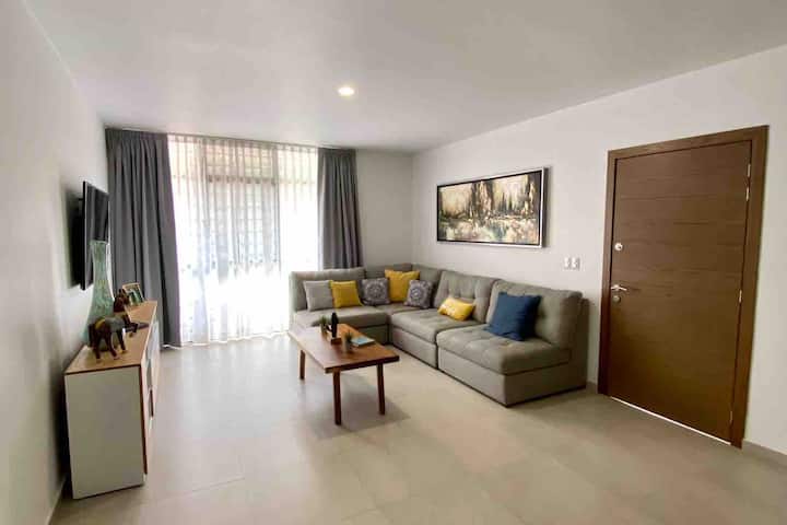 Departamento Pb Con A/c Cerca Glorieta Chapalita - Guadalajara