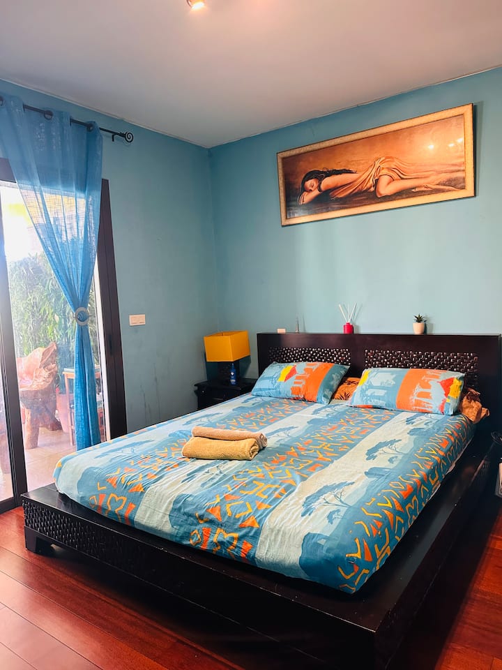 Chambre V - L’instant - New Caledonia