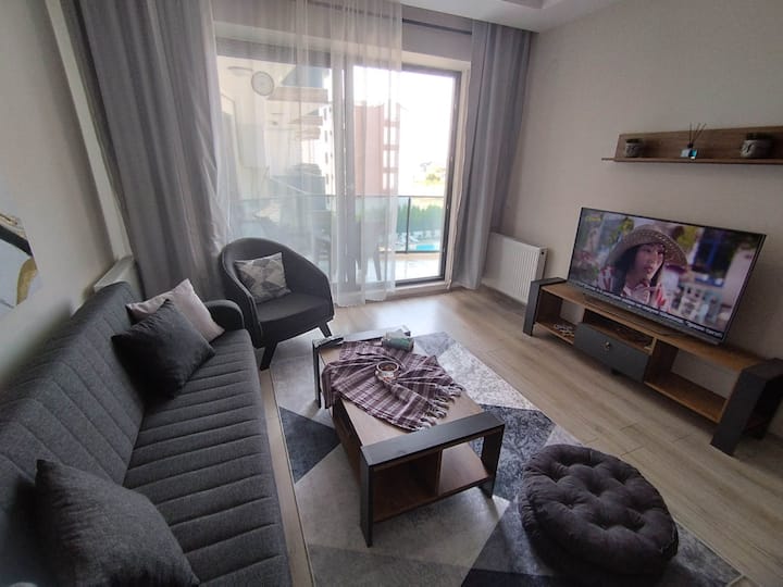 Sea View Condo In Teşvikiye - Termal