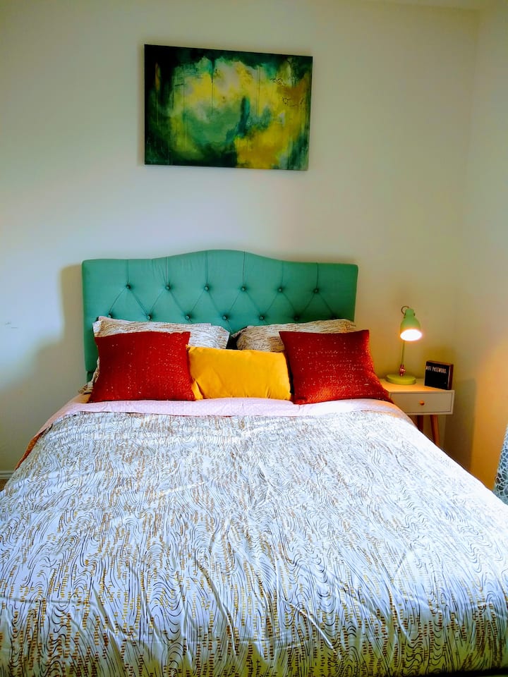 Cozy Room & Full Bathroom, Fridge, Microwave & Tv - Mesquite, TX