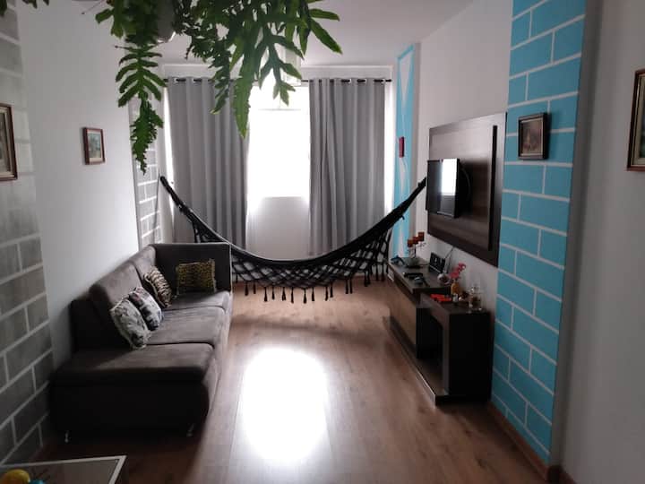 Apto Ctba Centro! Casal C/ Sacada! <Compartilhado> - Curitiba