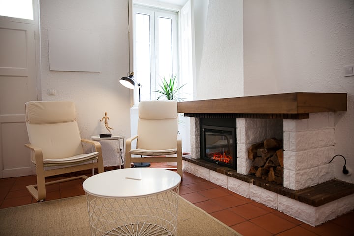 Montestoril Spatz - 2 Min Walk From The Beach - Estoril