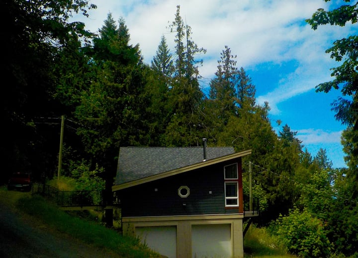 Private , One Acre Ocean Front Sept:oct Available - Ladysmith, Canada