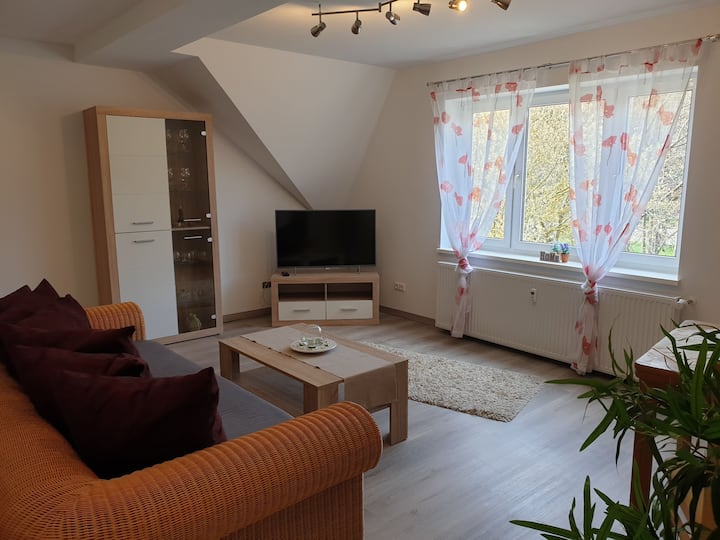 Ruhige Zentrale Wohnung Neu Eingerichtet - Bad Salzschlirf