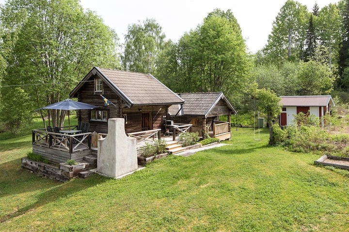 ”Holken” - Utsikt öVer Berg Och Sjö. - Orsa