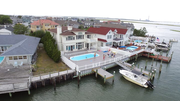 Ocean City, New Jersey Bayfront Vacation Home - Ocean City, NJ