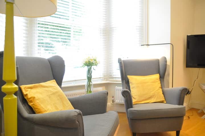 Chelsea, King's Road, Two Bedroom Flat - Fulham