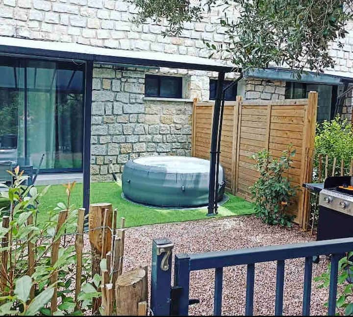 N7 Maison T2 Climatisé Avec Jacuzzi 4 Places Privé - Ajaccio