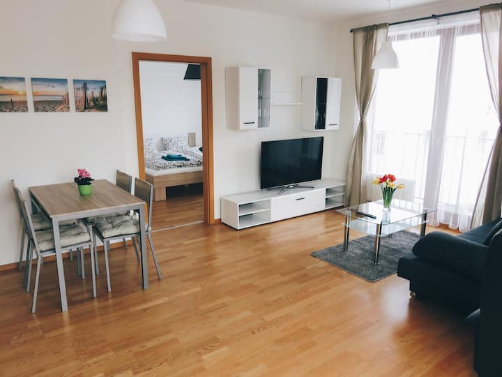Cozy Apartment With Parking - Czechy